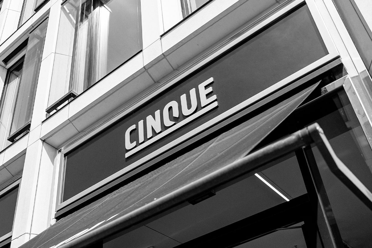CINQUE